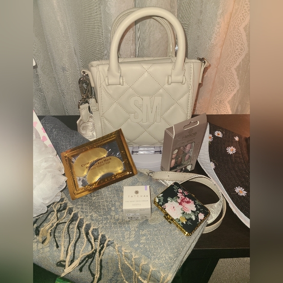 Steve Madden | Other | 8 Piece Bundle Includes Steve Madden Tatcha And ...